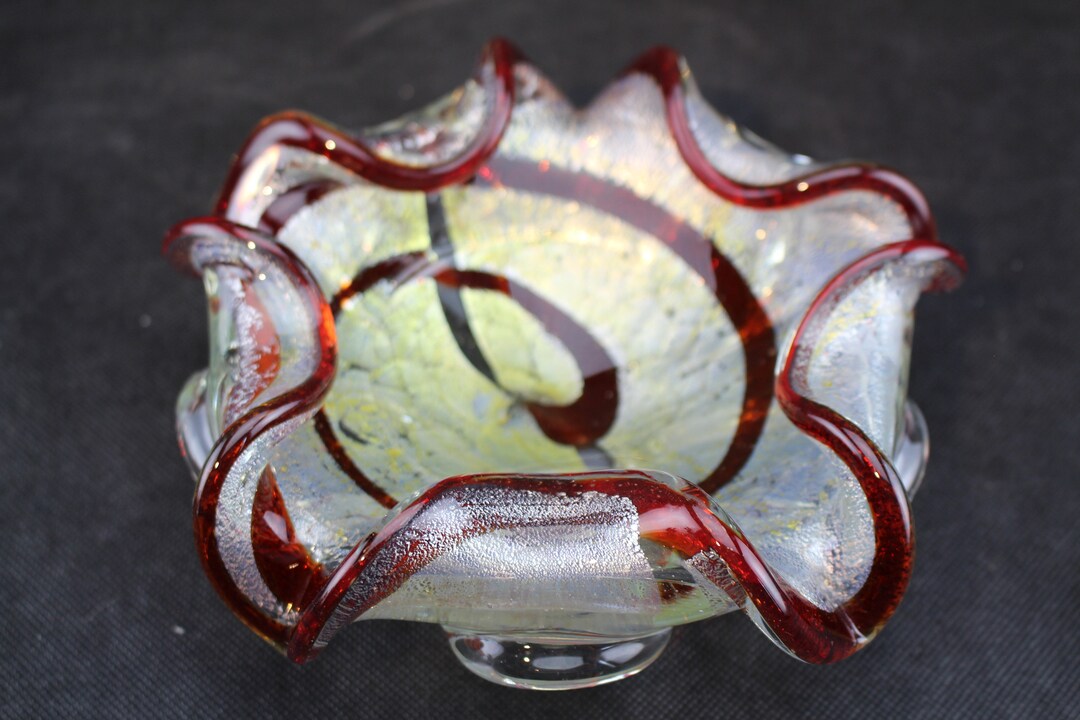 Murano Glass Rolled Edge Bowl Silver/argento Flakes and Gold Dust Ruby ...