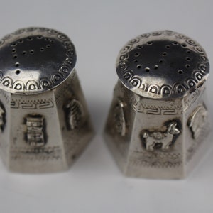 Coin Silver Peru Peruvian Salt and Pepper Shakers Llamas People Symbols-collectible Interior ...