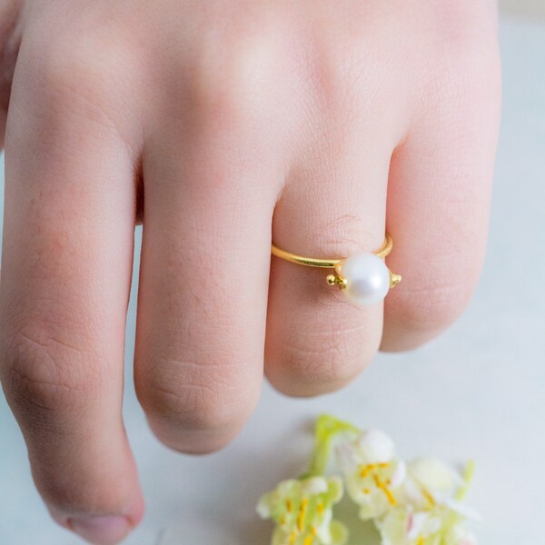Single Pearl Ring - Etsy