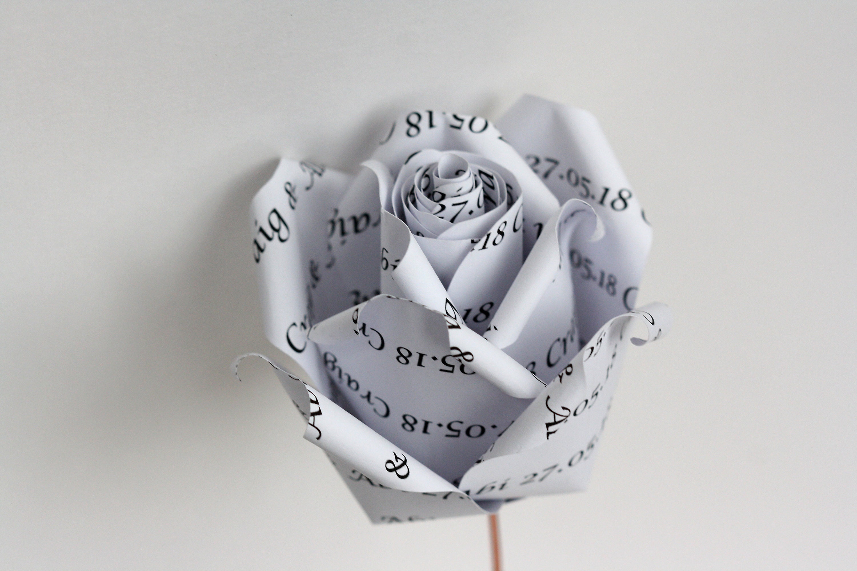 Personalised Paper Rose Name and Date Wedding 1st Anniversary Gift ...