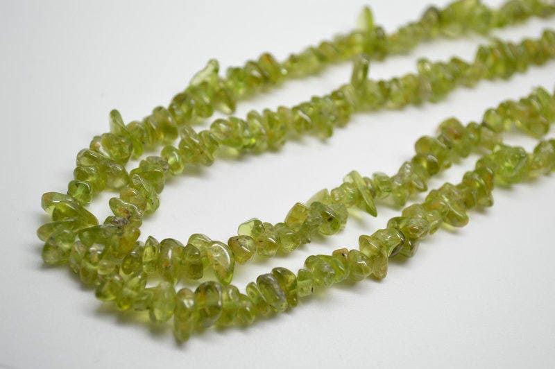 1 strand Natural Peridot Stone Chips Loose Beads High Quality | Etsy