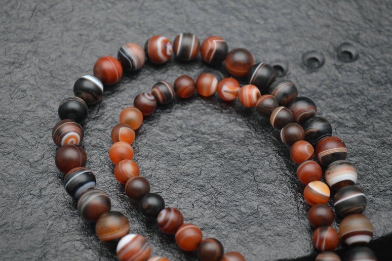 Matte Banded Red Agate Stone Round Loose Beads Beautiful Veins | Etsy