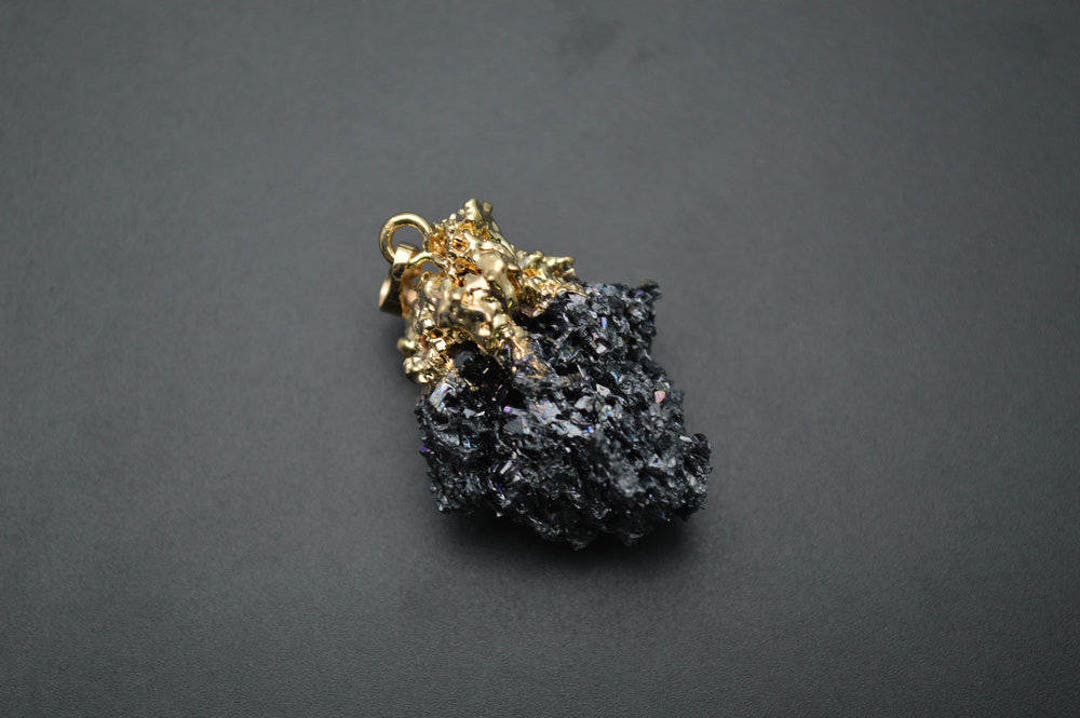 Shiny Black Rough Rainbow Stone Mineral Pendant Gold Plating Jewelry - Etsy