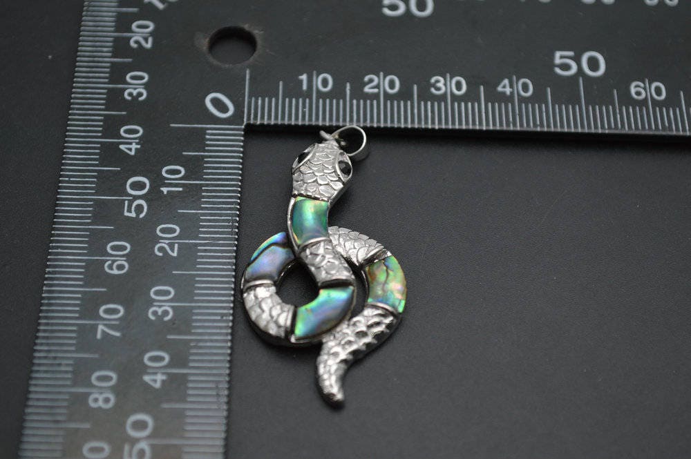 Natural Abalone Shell Metal Snake Cute Animal Pendant Fit Fashion ...