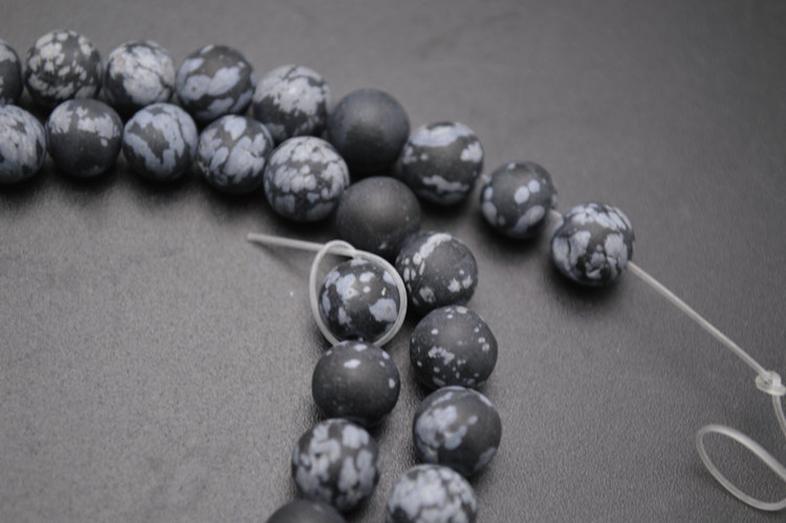 Dull Polished Matte Black and White Veins Snow Flake Stone Round Loose ...