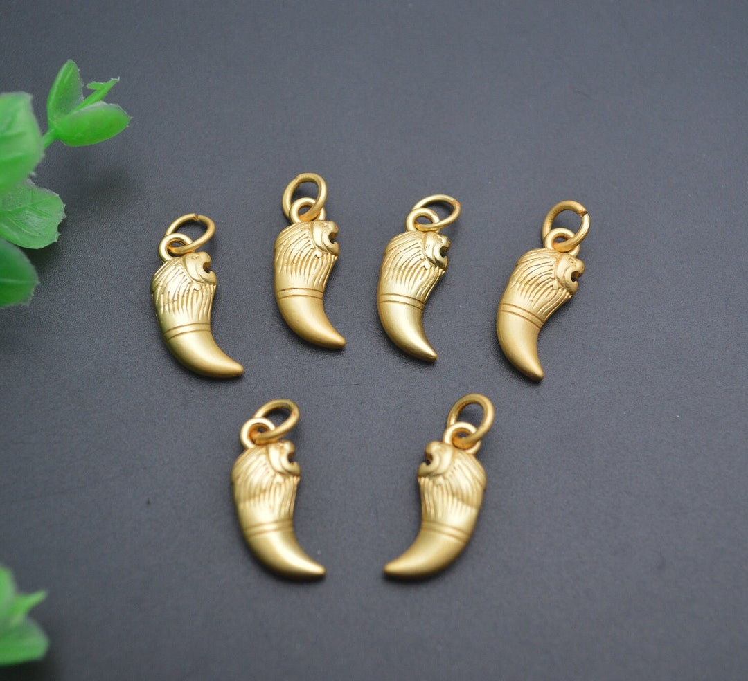 Matte Gold Color Lion King Teeth Metal Charms for Bracelet Necklace ...