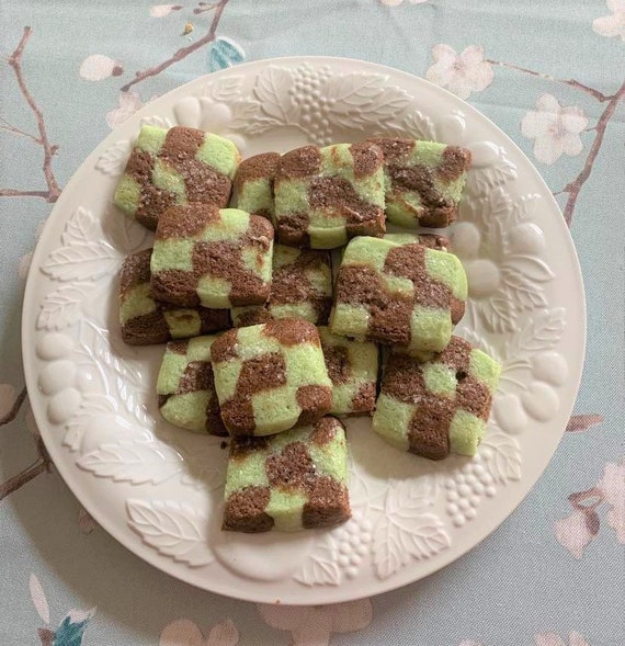 Mint and Chocolate Checkerboard Cookies by Lady Sweet Cakes | Catch My ...