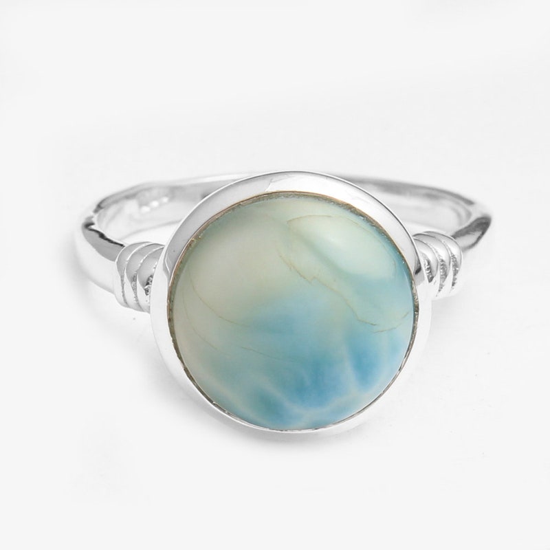 Round Stone Ring - Etsy