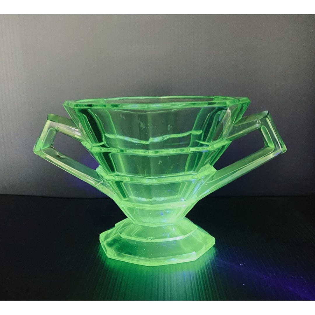 Vintage Indiana Glass 4" Sugar Bowl Tea Room Uranium Green Depression ...