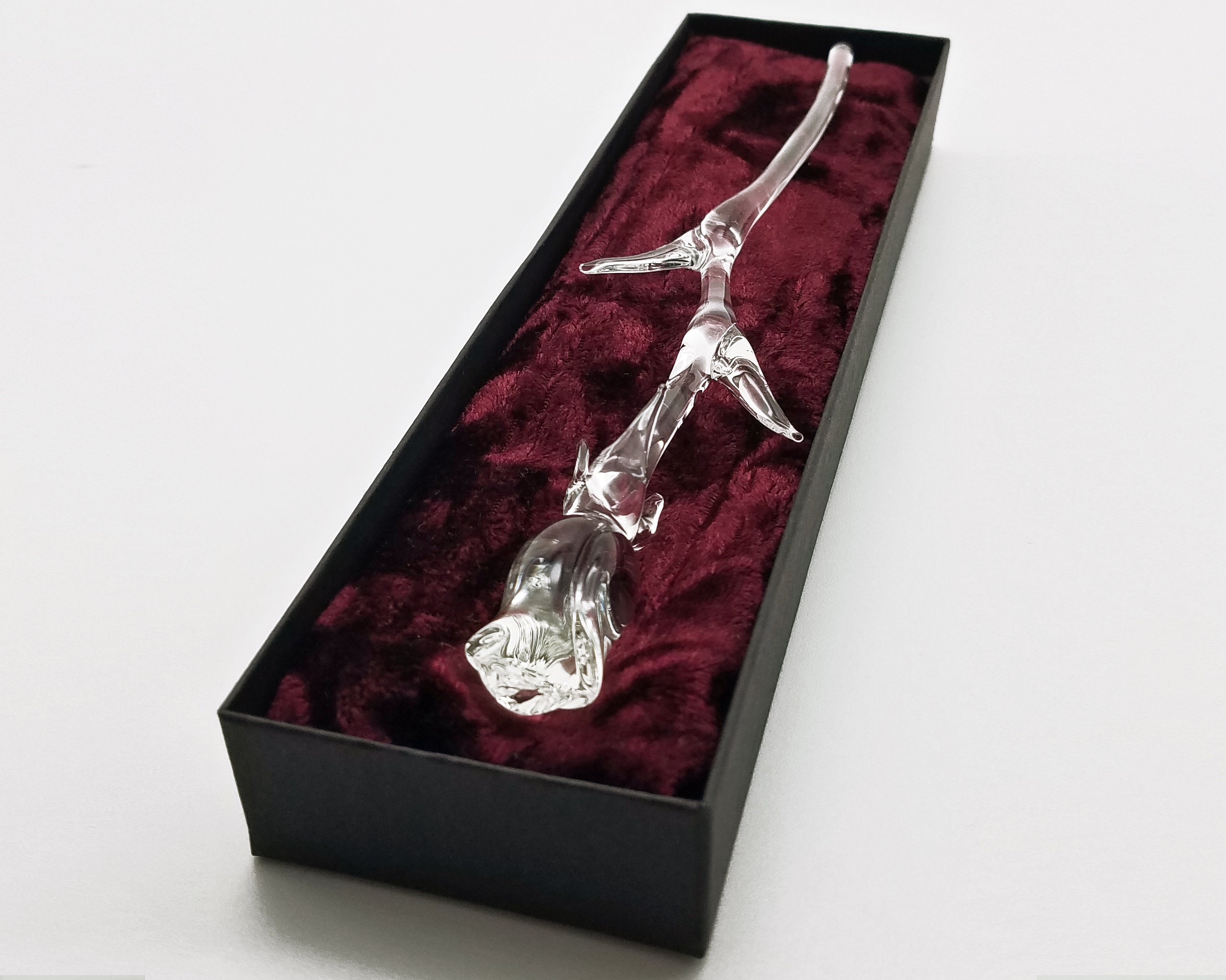 Beautiful Crystal Clear Glass Rose.a Unique Peter Lambshead Design to ...