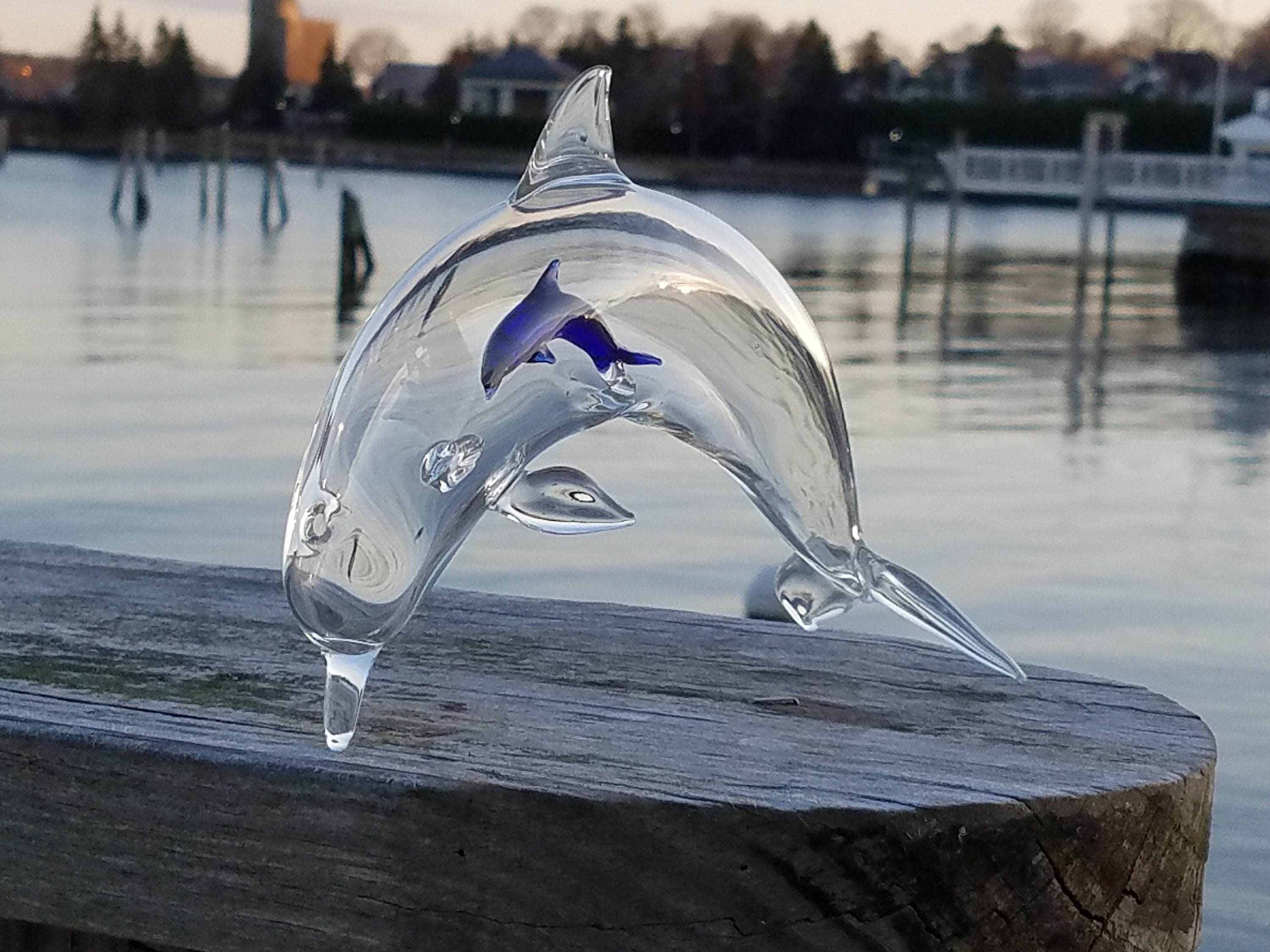 A Stunning Dolphin in Dolphin Design by Peter Lambshead. A Beautiful ...