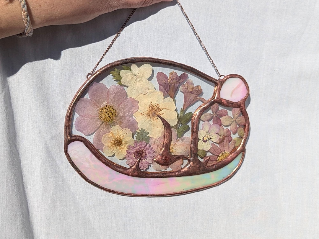 Pet Rat Suncatcher With Pressed Flowers, Handmade Stained Glass Rat ...