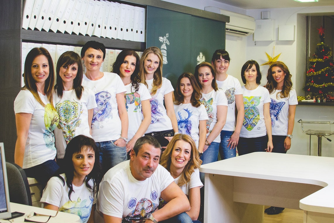 T-shirt/chameleon Art/clothing Animal/original Zentangle Style/colorful ...