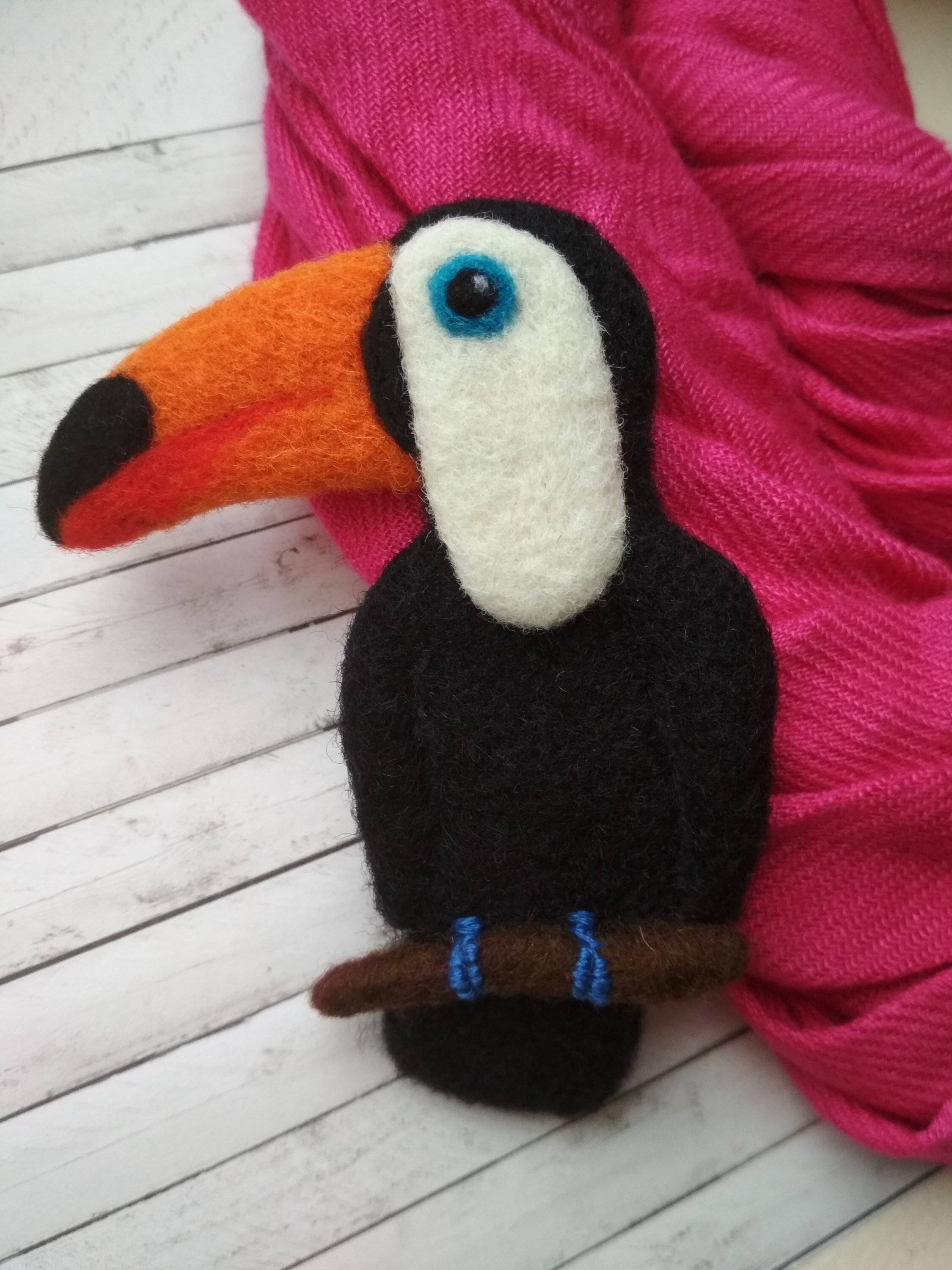 Needle Felted Toucan Brooch Gorgeous Pin Felt Birds Felt - Etsy