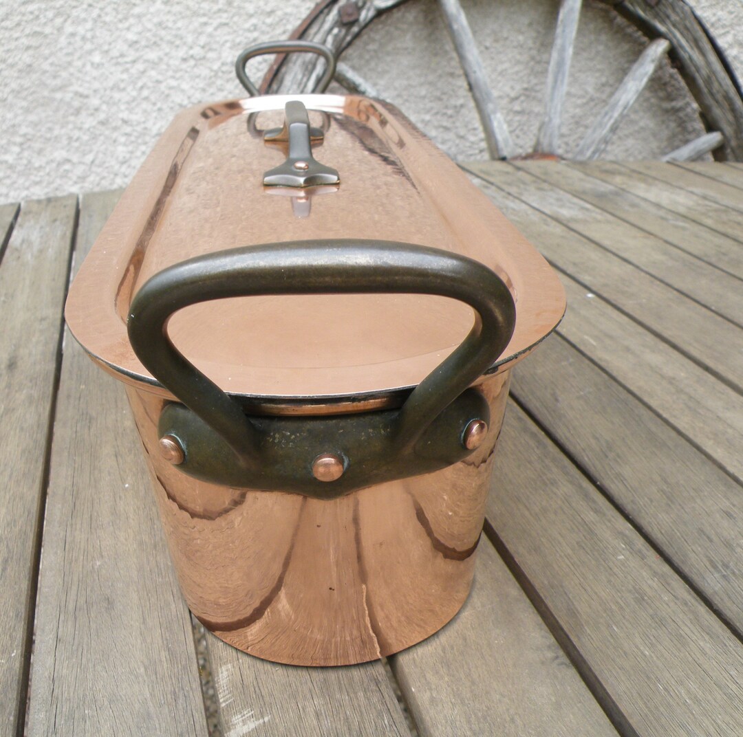 FISH KETTLE. LARGE Antique French Hammered Copper Poissonnière Fish ...