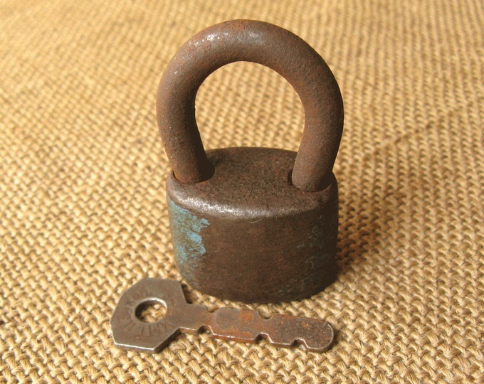 Small Antique Padlock Wedding Lock Love Lock and Key Retro - Etsy