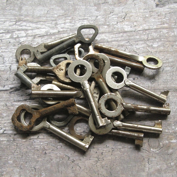 Unusual Keys - Etsy