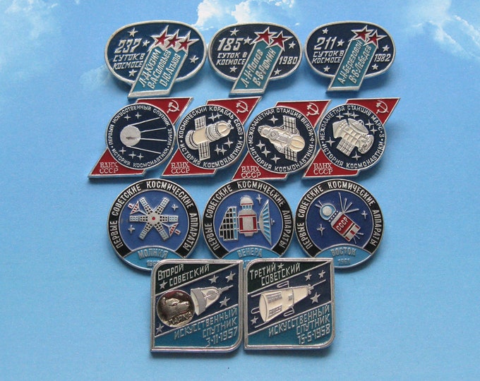 Vintage Space Pins, Cosmos Exploration, Space Badge, Space Collectible ...