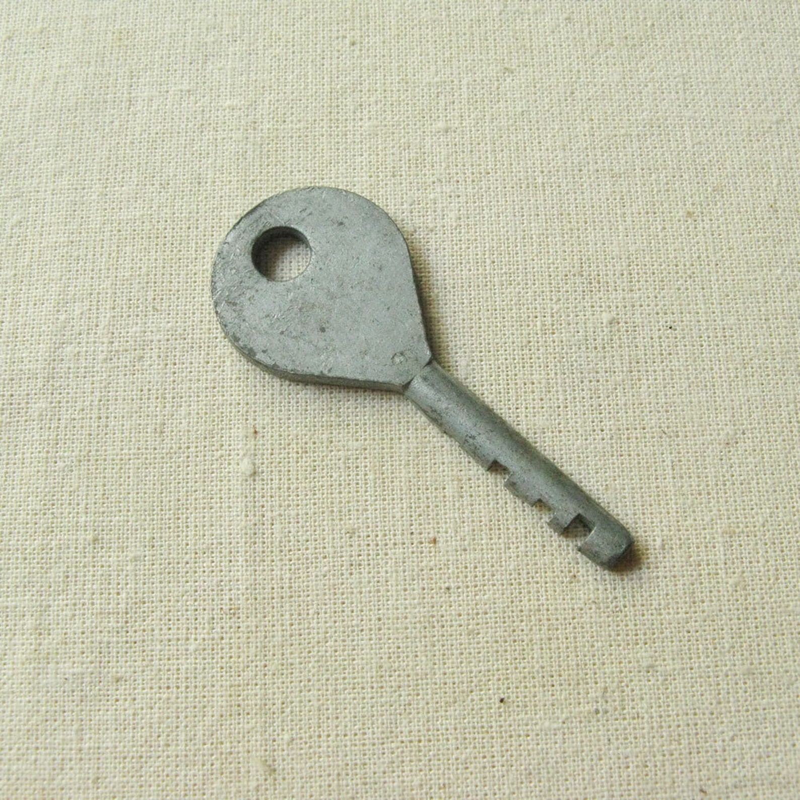 10 Pcs Vintage Keys Flat Keys Old Keys Steampunk Keys - Etsy