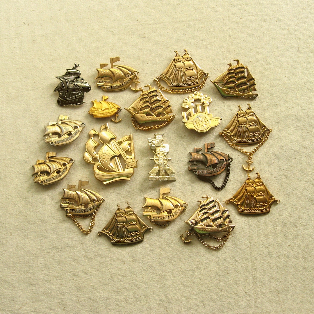 Carvel Pin, Yacht Pin, Sailboat Pins, Boat Charm, Sailing Art, Vintage ...