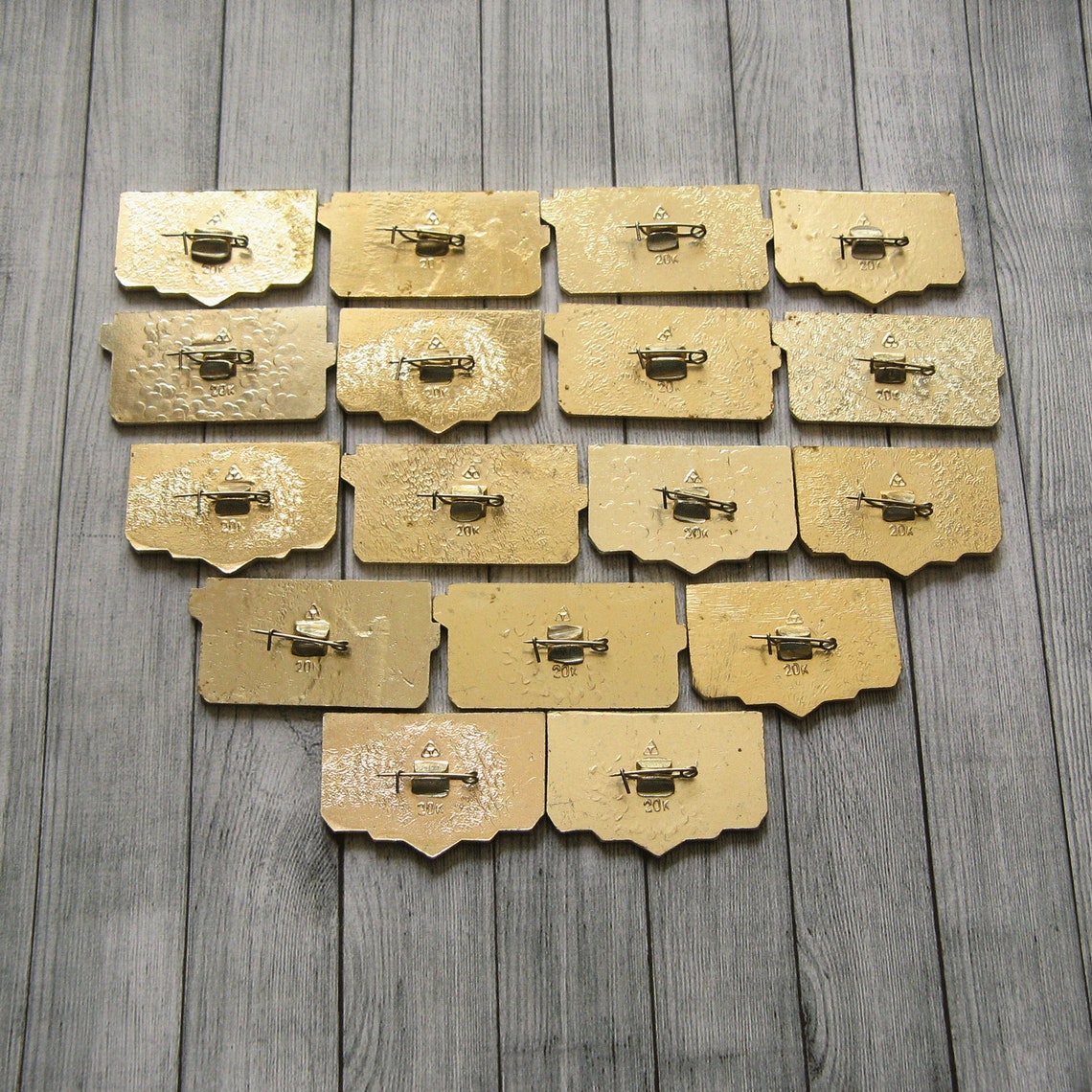 Vintage Cars Pins, Vintage Car Art, Car Badge, Vintage Truck, Old Car ...