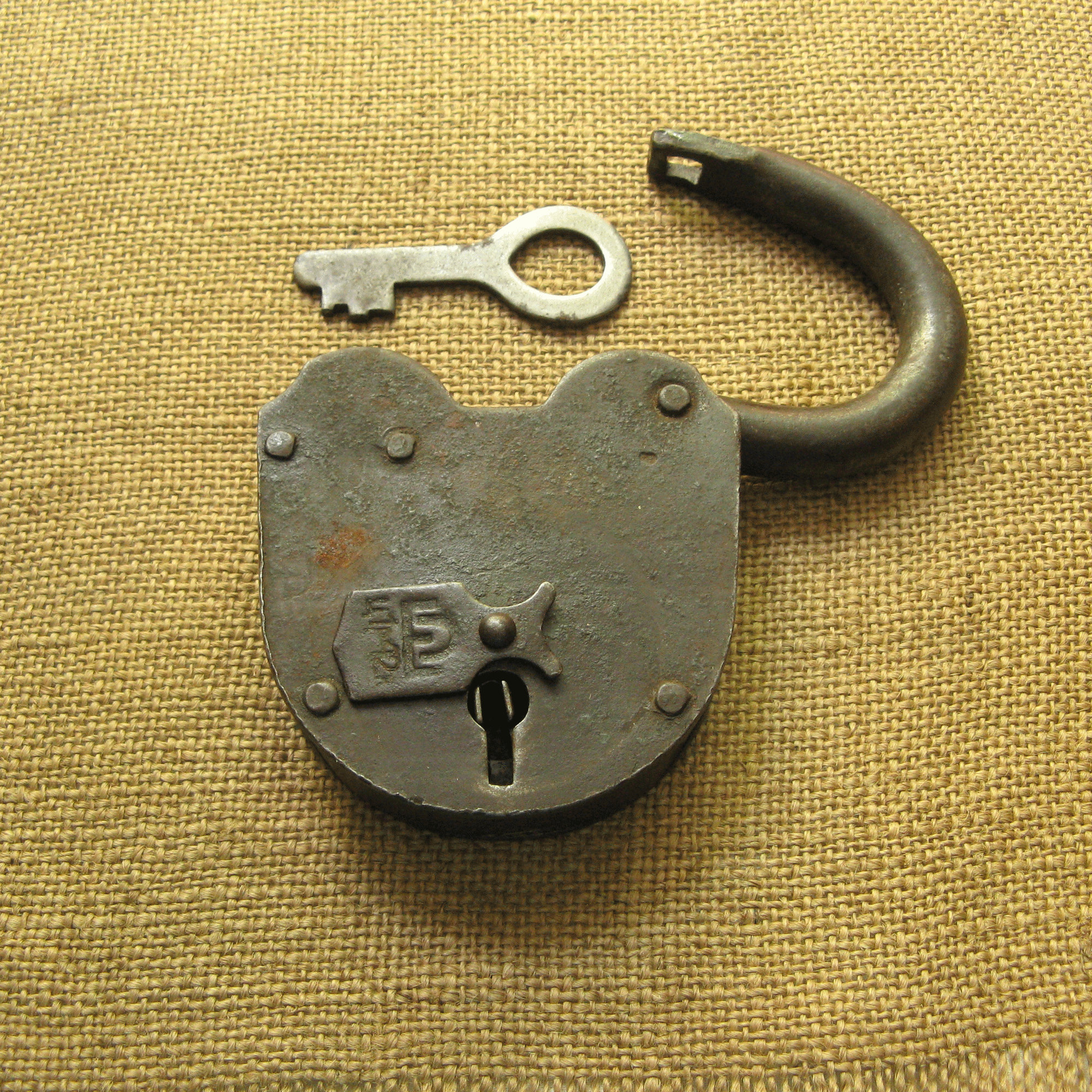 Crown Victorian Padlock