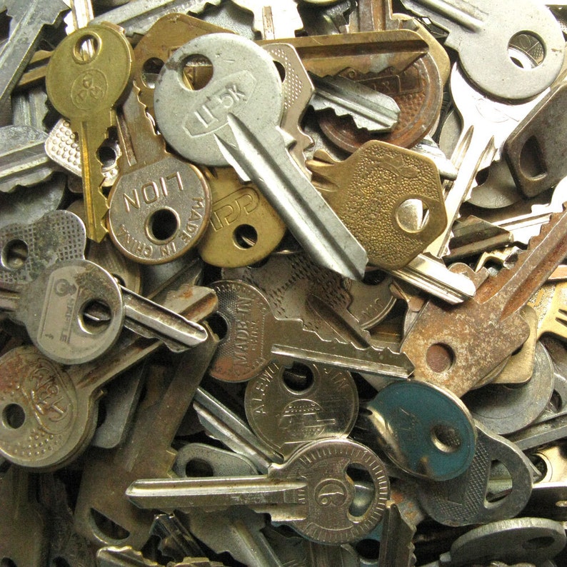 10 pcs Vintage Keys Flat Keys Old Keys Steampunk Keys | Etsy
