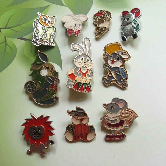 Vintage Cartoon Characters Pins, Cartoon Badges, Pins… - Gem