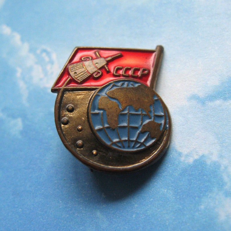 Third Space Satellite, Cosmonaut Pins, Space Badge, Soviet Cosmos Pins ...