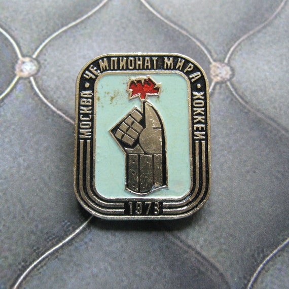 1973 International Hockey Championship Pins, Hockey i… - Gem