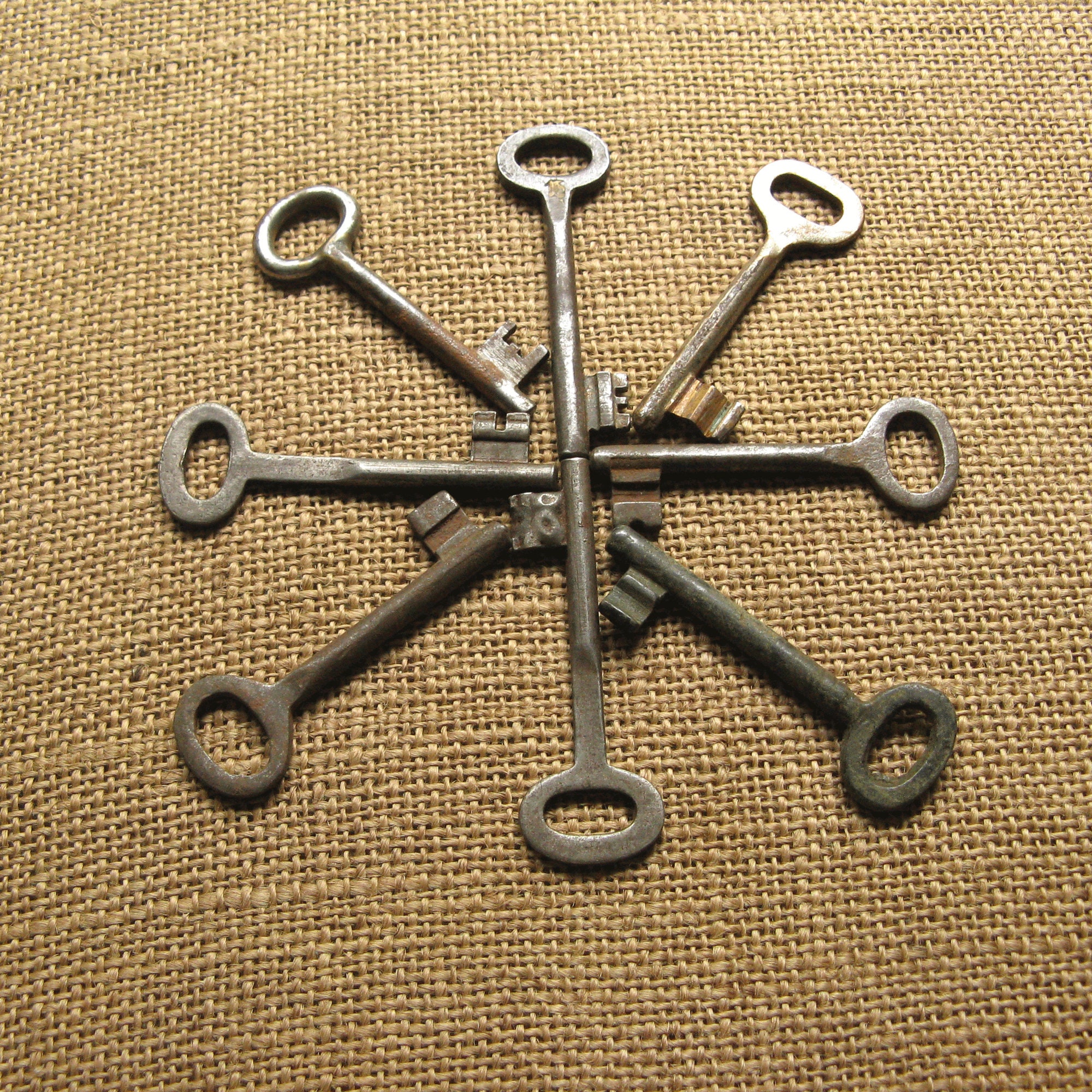 Vintage Metal Keys Rusty Hardware Scrap Craft Supply - Etsy