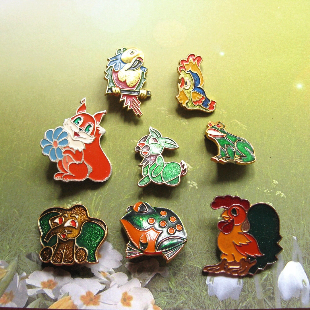 Vintage Cartoon Characters Pins, Cartoon Badges, Pins for Kids, Frog ...