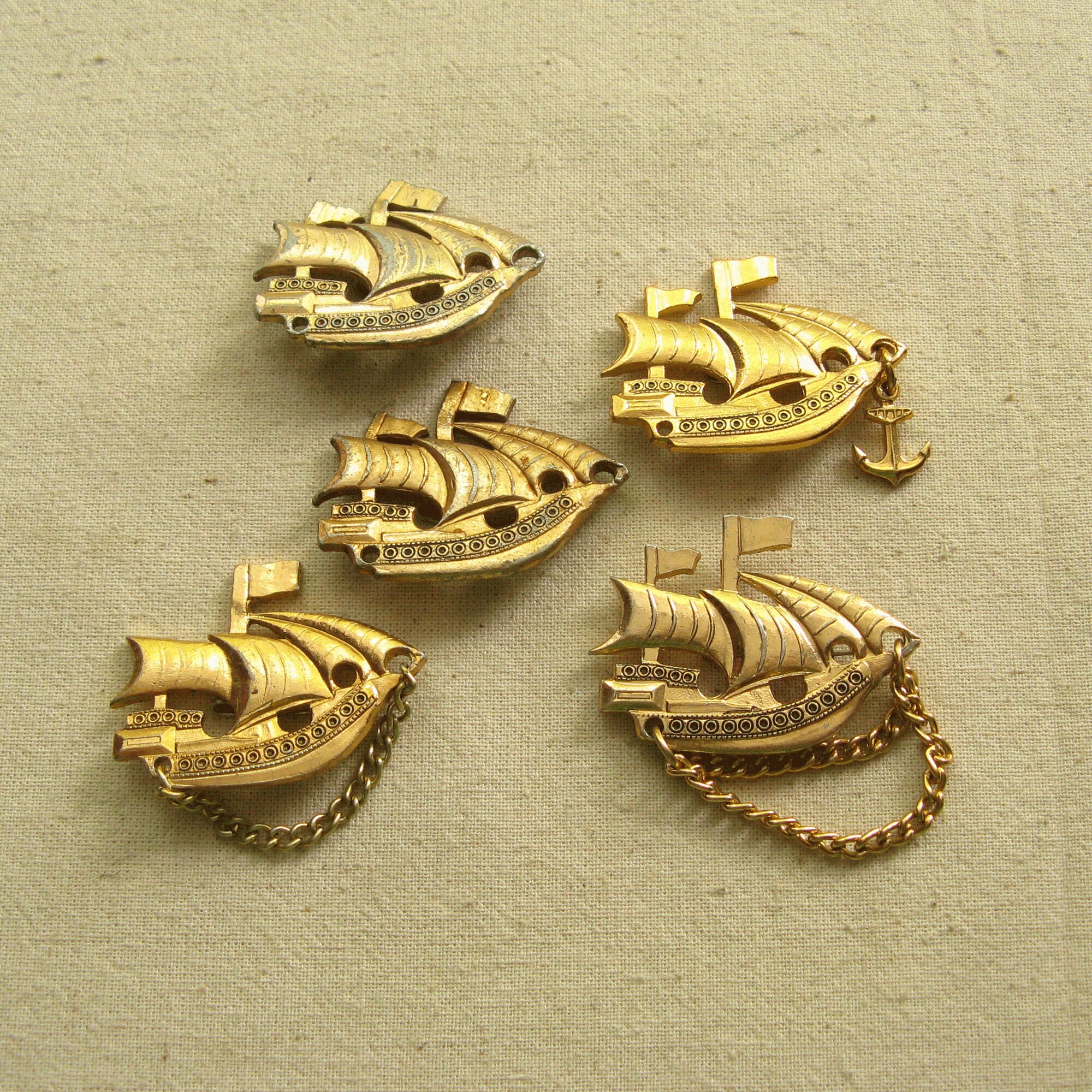 Carvel Pin Yacht Pin Sailboat Pins Boat Charm Sailing Art - Etsy