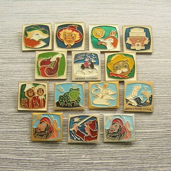 Vintage Cartoon Characters Pins, 80s Pins, Fairy Tale… - Gem