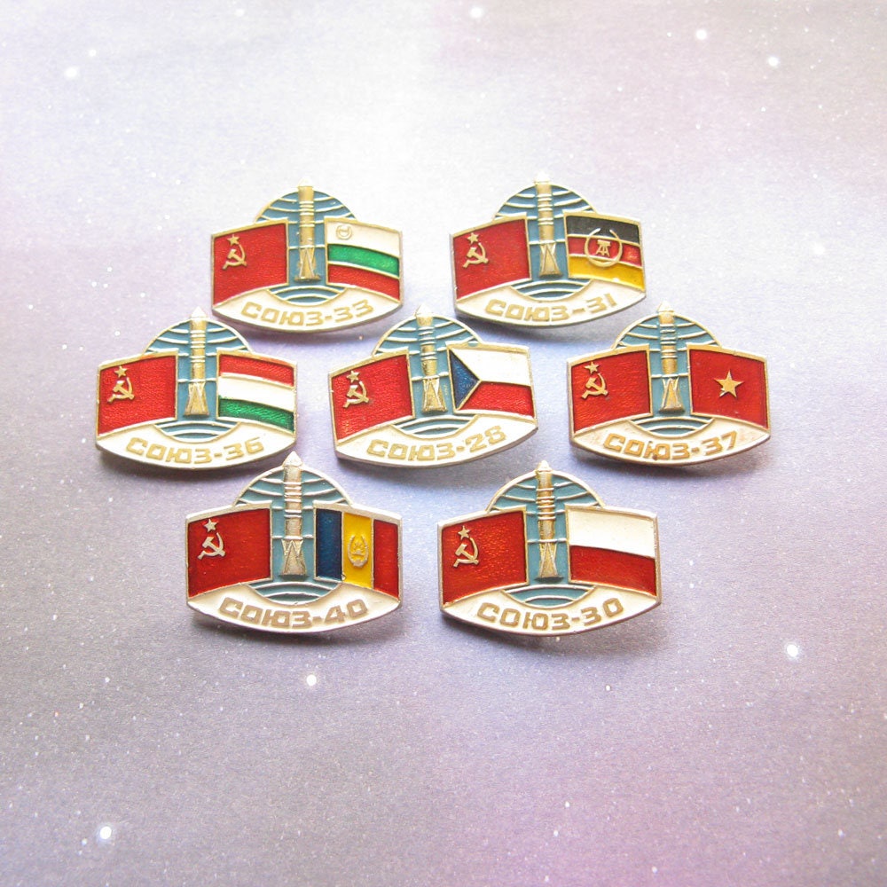 Vintage Space Pins, Cosmos Exploration, Space Badge, Space Collectible ...
