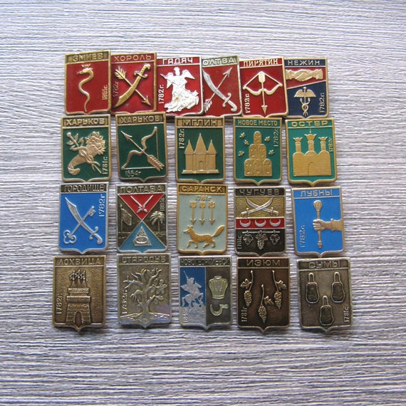 Set of 21 pins – Emblems of Soviet Cities, Selection … - Gem