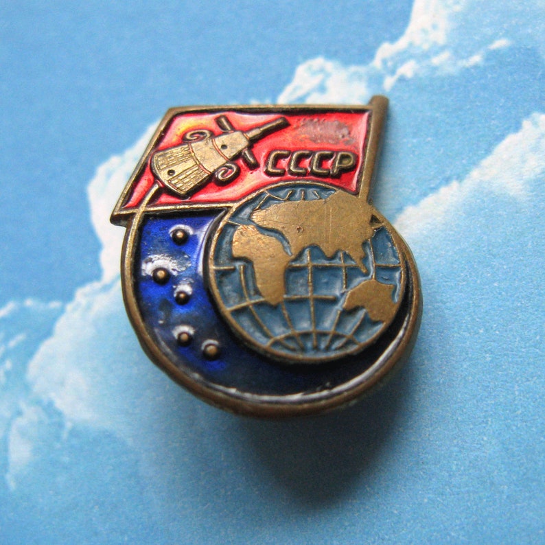 Third Space Satellite, Cosmonaut Pins, Space Badge, Soviet Cosmos Pins ...