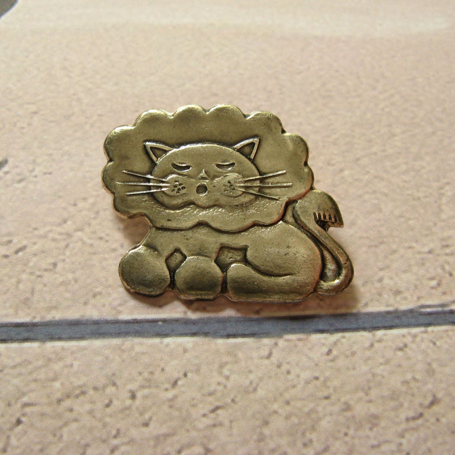 Vintage Cartoon Characters Pin Cartoon Badge Pins for - Etsy