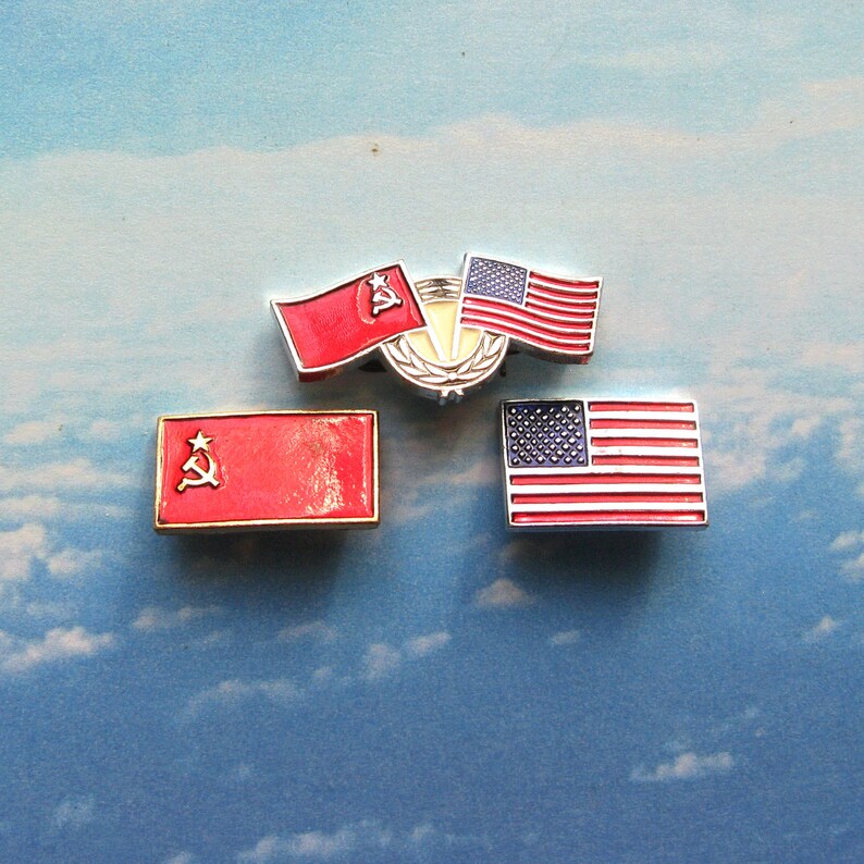 Set of 8 Pins USSR 70s Soviet Pins Soviet Badges | Etsy