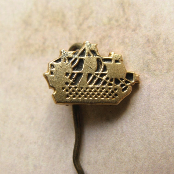 Leningrad Pins, USSR Pins, Soviet Cities Pins, Saint … - Gem