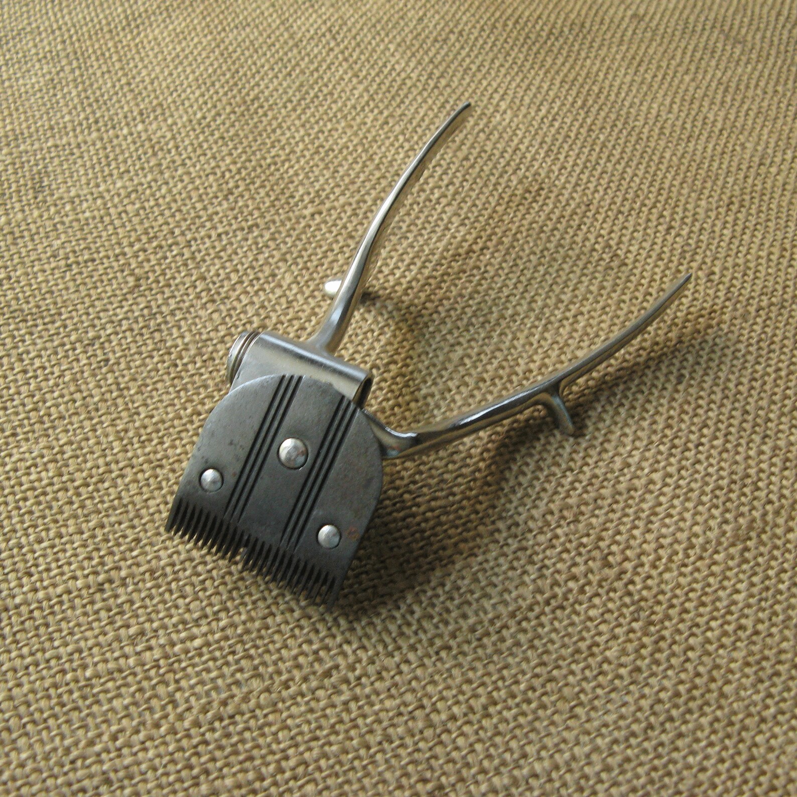 Vintage Hair Cut Trimmer, Vintage Clippers, Mechanical Hair Cut ...