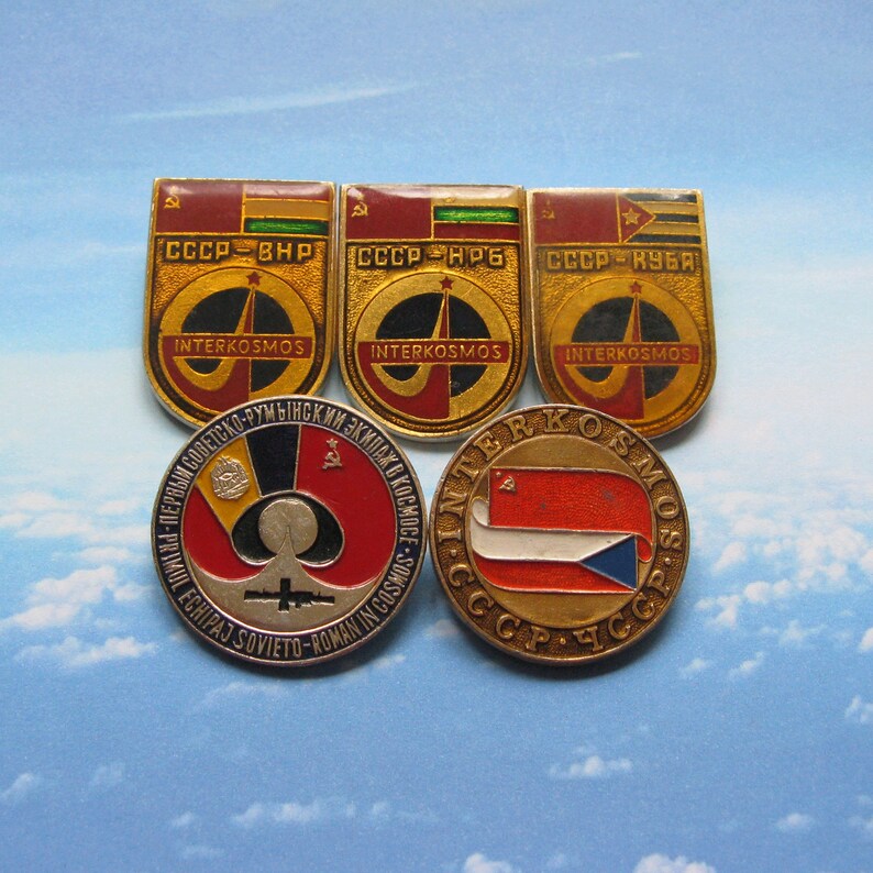 Vintage Space Pins Cosmos Exploration Space Badge Space - Etsy