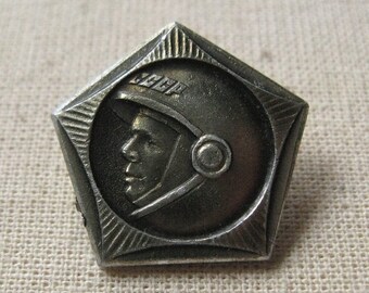 Yuri Gagarin Badge Cosmonaut Pins Space Badge Spaceman | Etsy