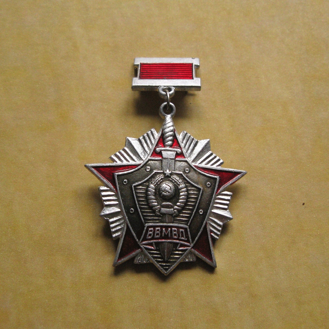 USSR Border Guard Pin, Insignia Pin Brooch, Soviet Hat Pins, Old Glory ...
