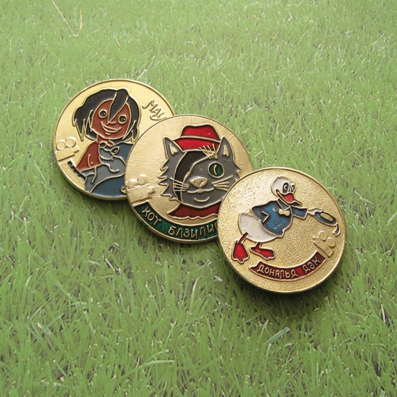 Vintage Cartoon Characters Pins, 80s Pins, Pin Collec… - Gem