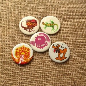 Vintage Cartoon Characters Pins, 80s Pins, Pin Collectors, 80s Pinbacks ...