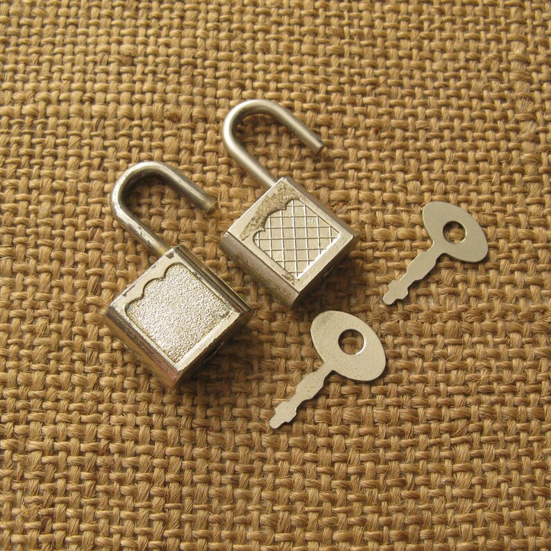6 Small Antique Padlocks Wedding Lock Love Lock and Key | Etsy