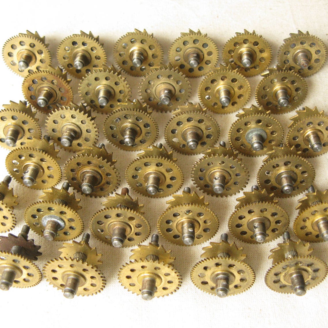12 Retro Brass Cogs Vintage Clock Parts Metal Shop Supplies | Etsy