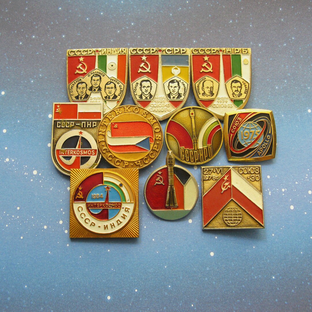 Vintage Space Pins Cosmos Exploration Space Badge Space - Etsy