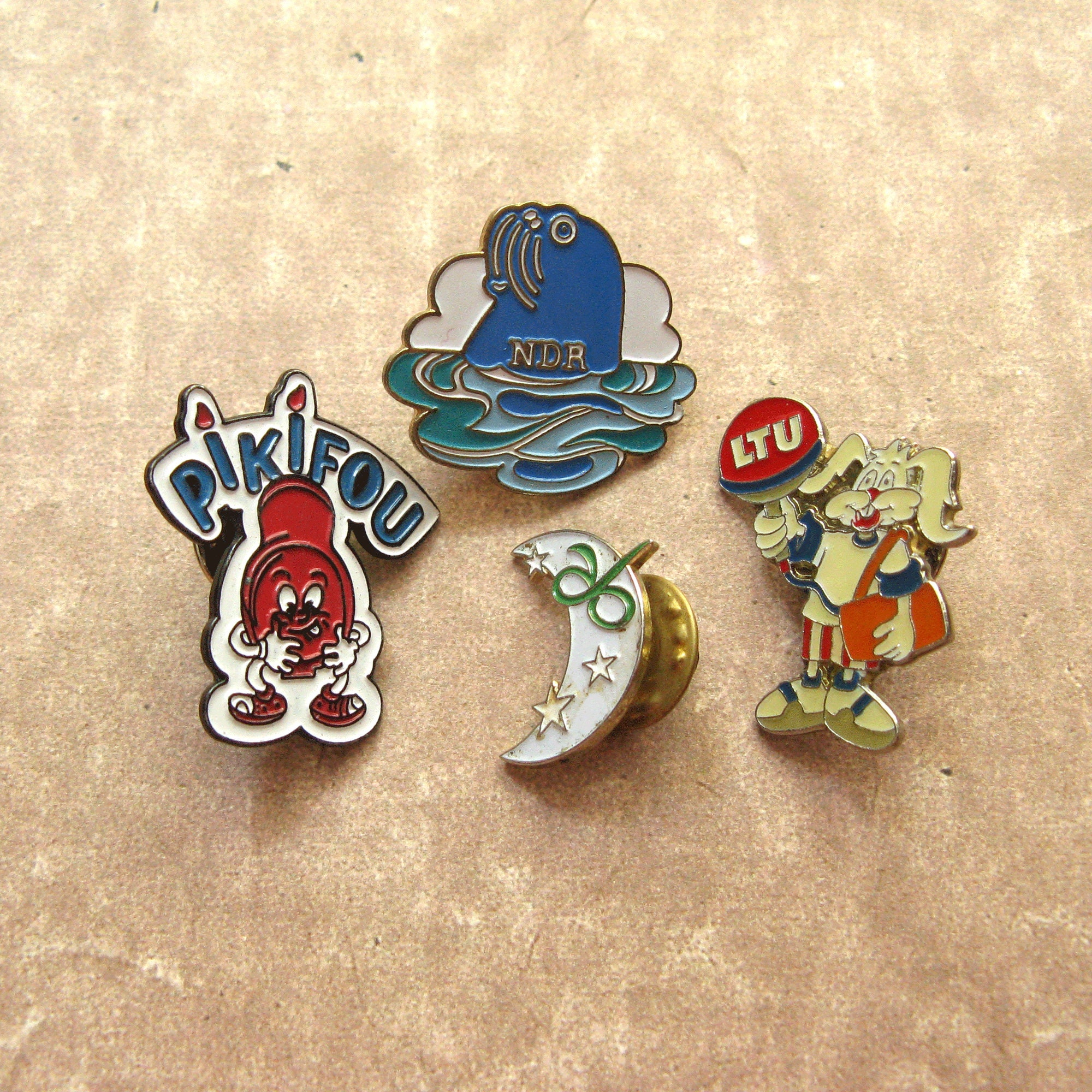 Vintage Cartoon Characters Pin Cartoon Badge Pins for - Etsy